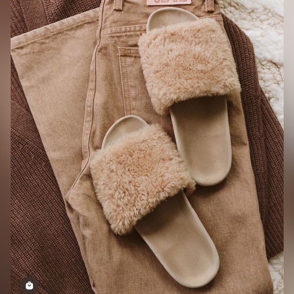 Jenni Kayne | Shoes | Jenni Kayne Shearling Slide Sandal In Natural ...